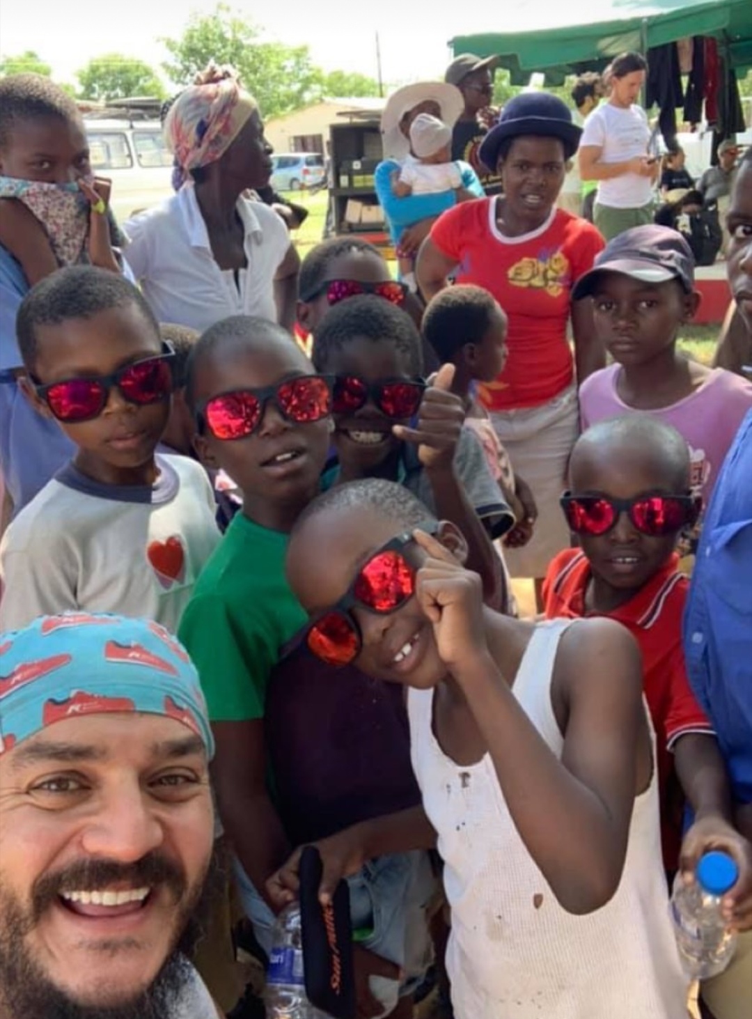 César Colina, solidaridad de la mano a la boca – Revista Forofos