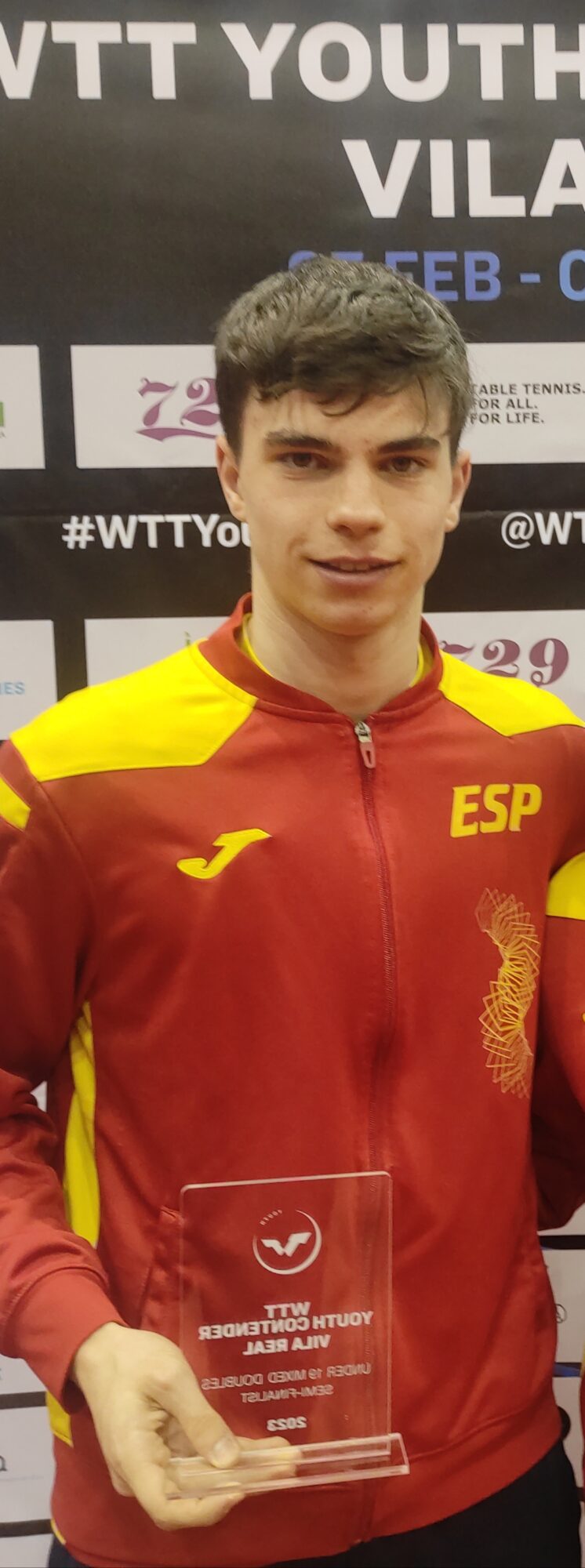 Daniel Berzosa conquista tres bronces en Portugal – Revista Forofos