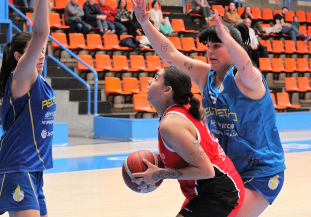 El UBU Babieca pierde el primer asalto ante el Peleteiro (47-66 ...
