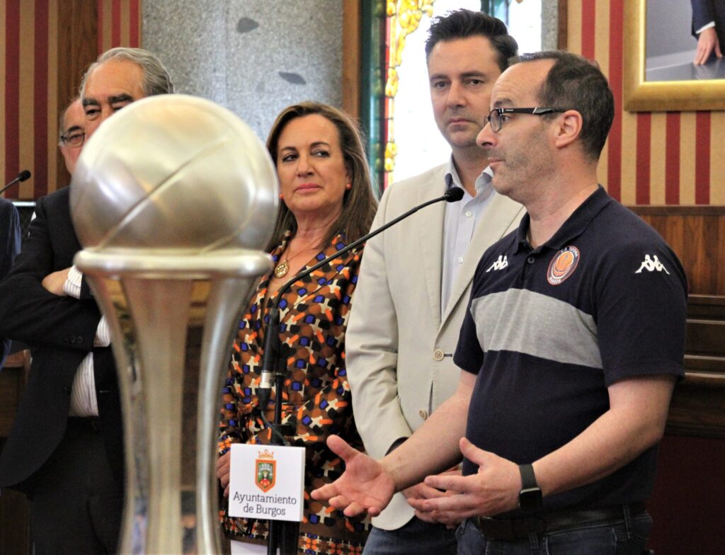 El Ayuntamiento de Burgos felicita al Tizona UBU por su ascenso – Revista Forofos