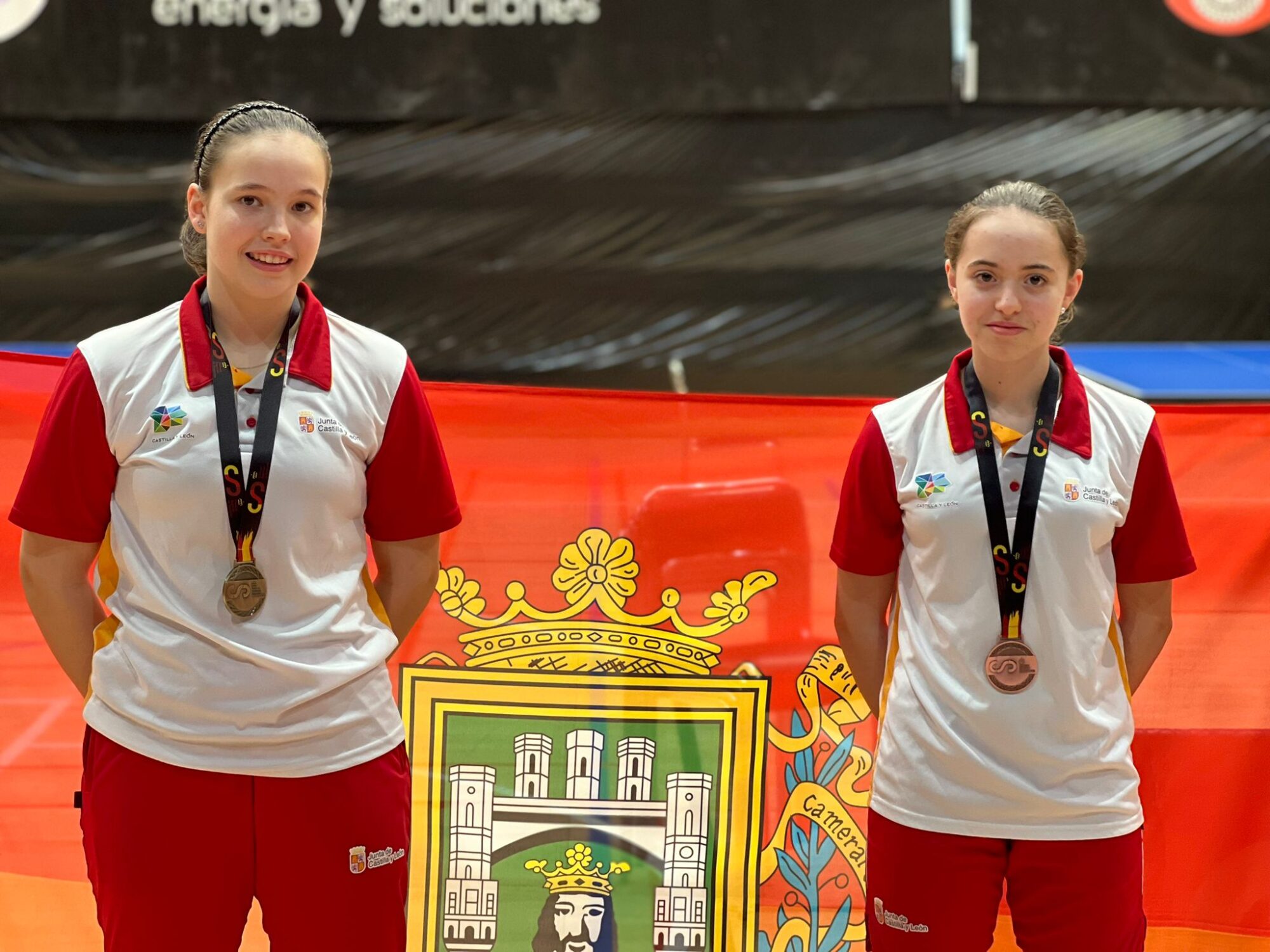 Oro y bronce para María Berzosa y María Méndez en el Nacional Escolar ...