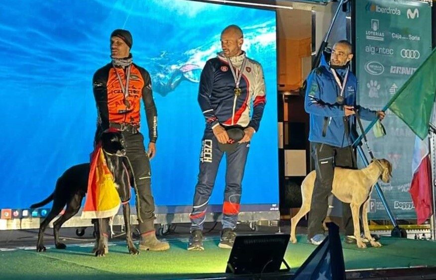 Burgos inicia el Mundial de Mushing Tierra logrando su primer podio ...