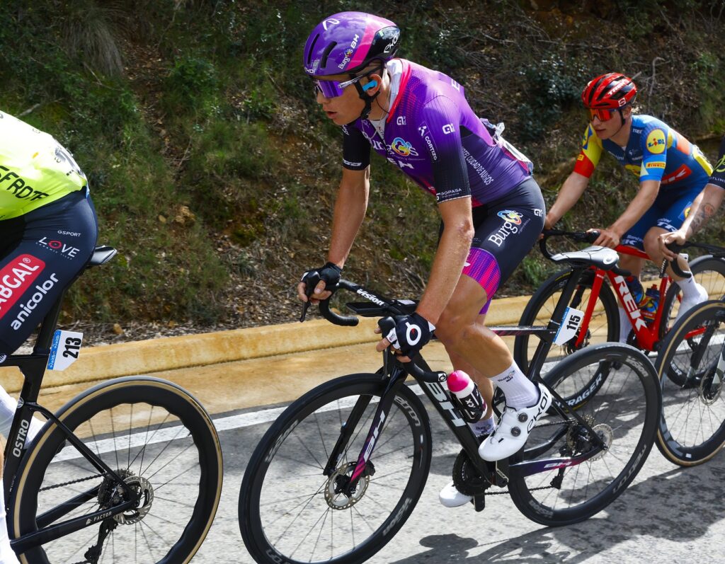 Jetse Bol brilla en el GP Miguel Induráin de Estella – Revista Forofos