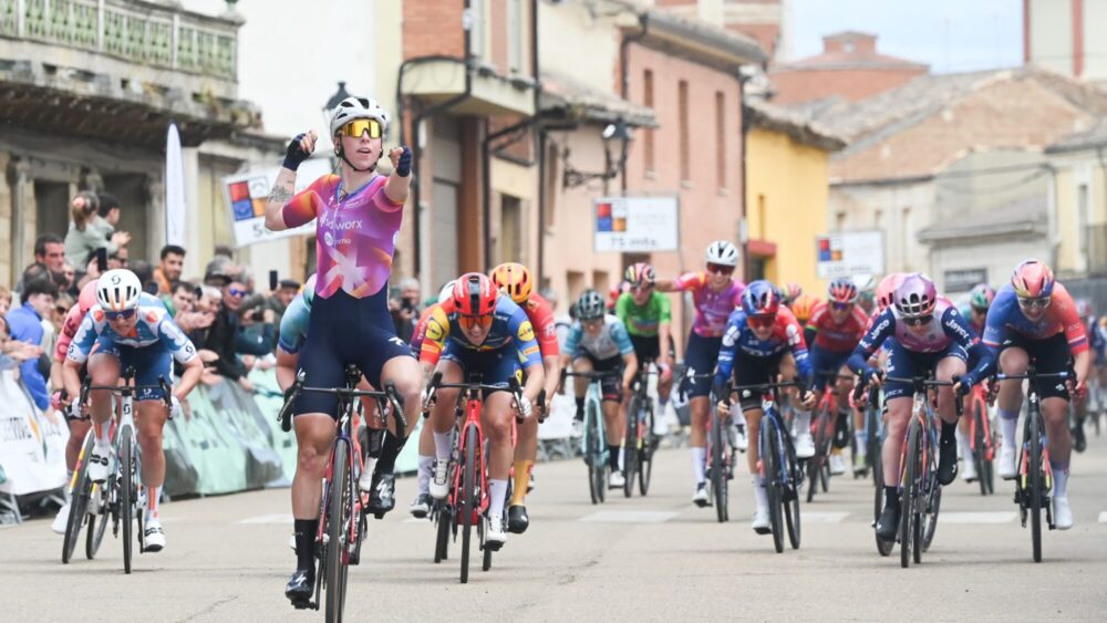Lorena Wiebes se impone al sprint en la meta de Melgar – Revista Forofos