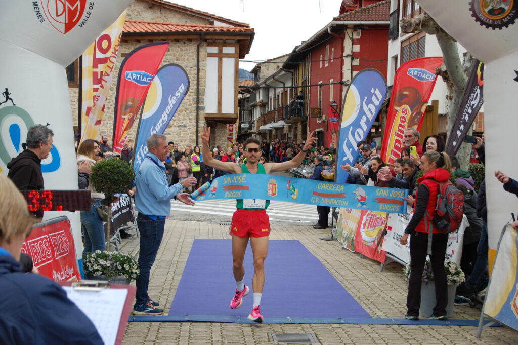 Raúl Celada e Irene Pelayo, vencedores de la XLII Carrera de San José ...