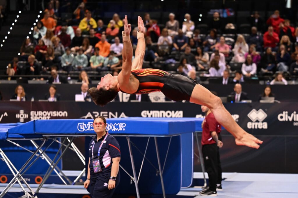 Rodrigo Martínez, mejor español en tumbling en el Mundial de Trampolín ...
